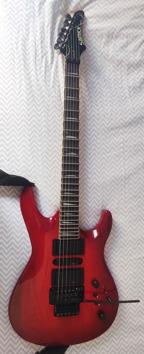 Guitarra Samick Escalopada Super Stratocaster Floyd Rose | Item de ...