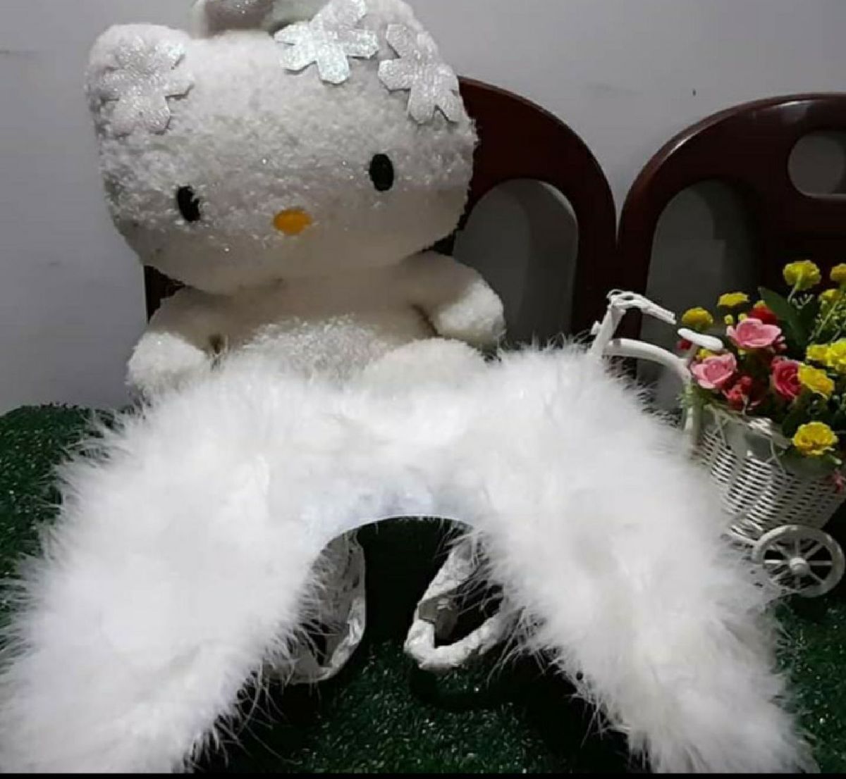 Hello Kitty Importada Anjo com Asas e Coroa e Flores Na Cabeça ...