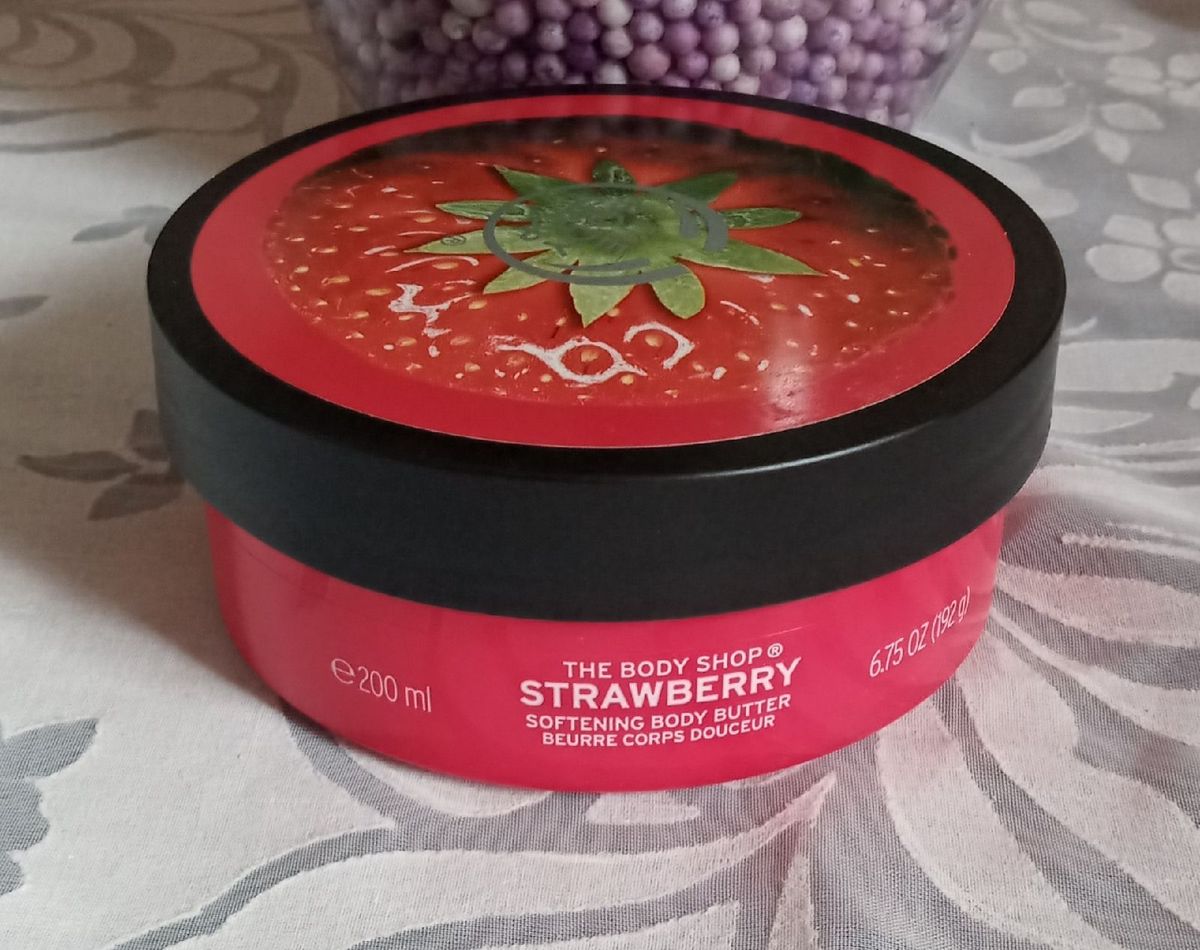 Hidratante Corporal de Morango | Cosmético Feminino The Body Shop Nunca Usado 78829565 | enjoei