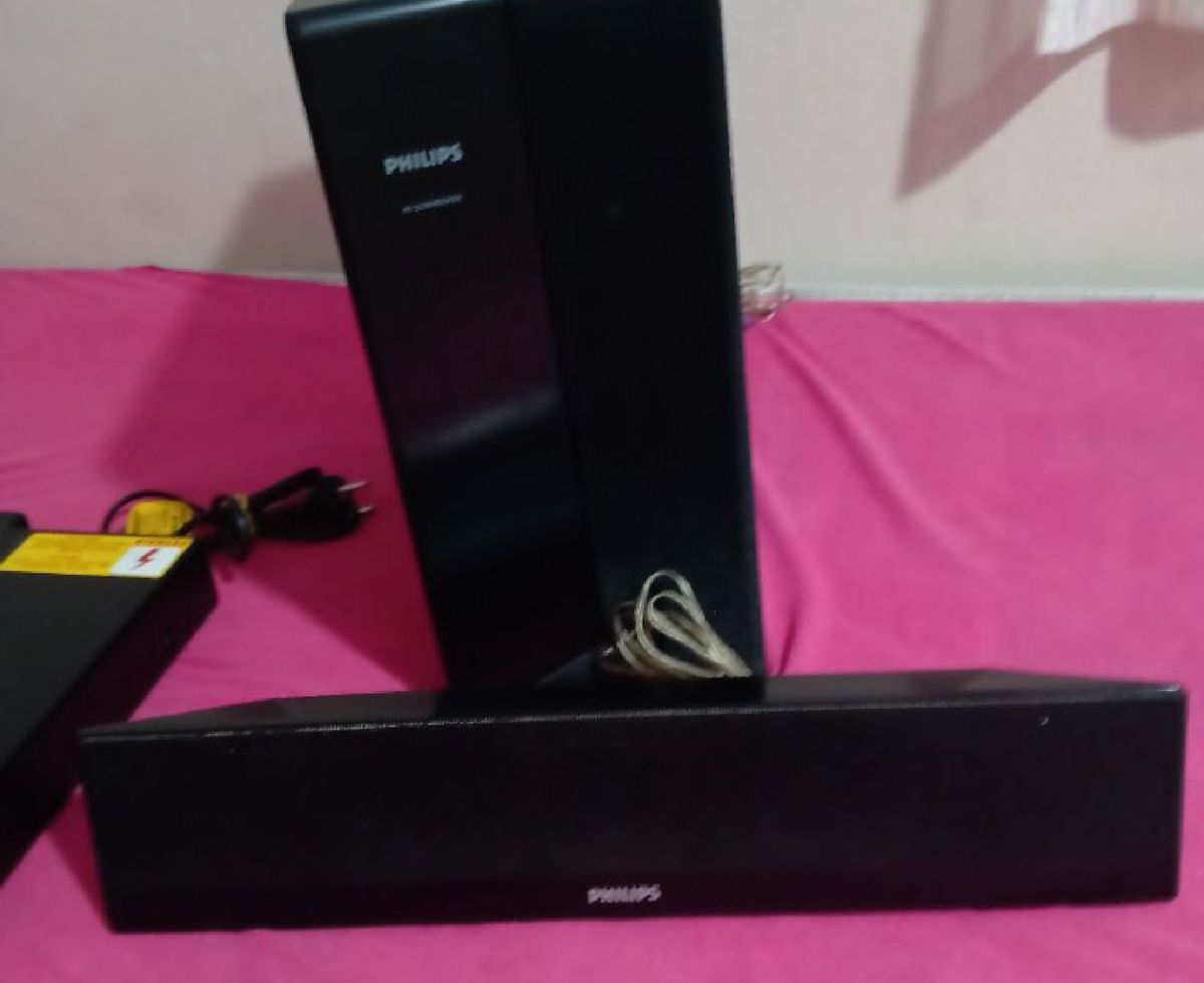 Home Theater Philips Completo - com Controle, Fios e Caixas de Som | TV ...
