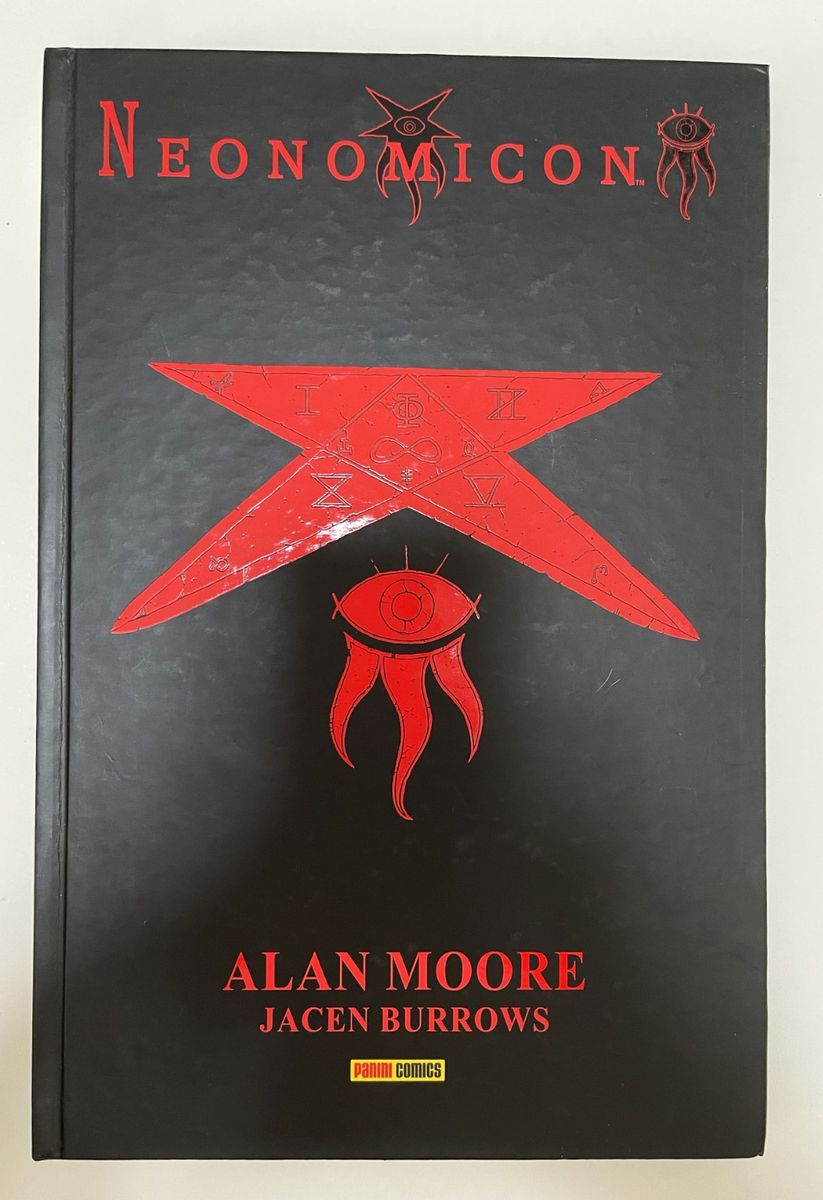 Hq Neonomicon - Alan Moore (capa Dura) | Livro Panini Comics Usado ...