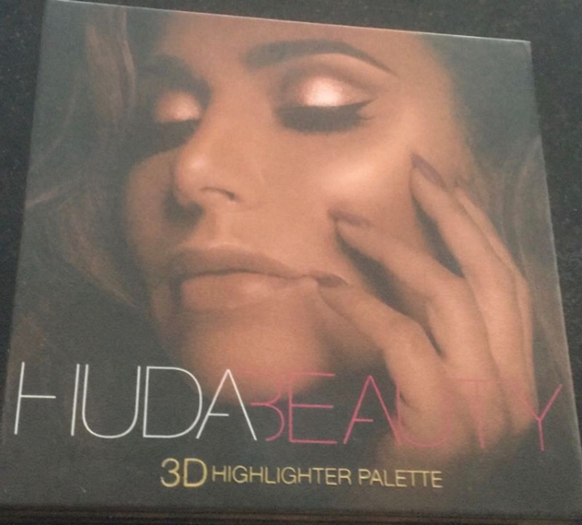 Huda Beauty Paleta de Iluminadores | Maquiagem Feminina Usado 73695461 ...