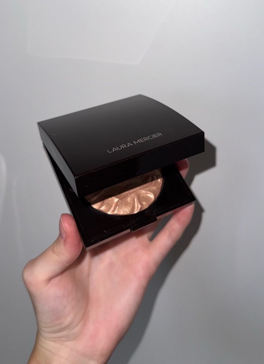 Iluminador Laura Mercier Face Illuminator Indiscretion | Maquiagem ...