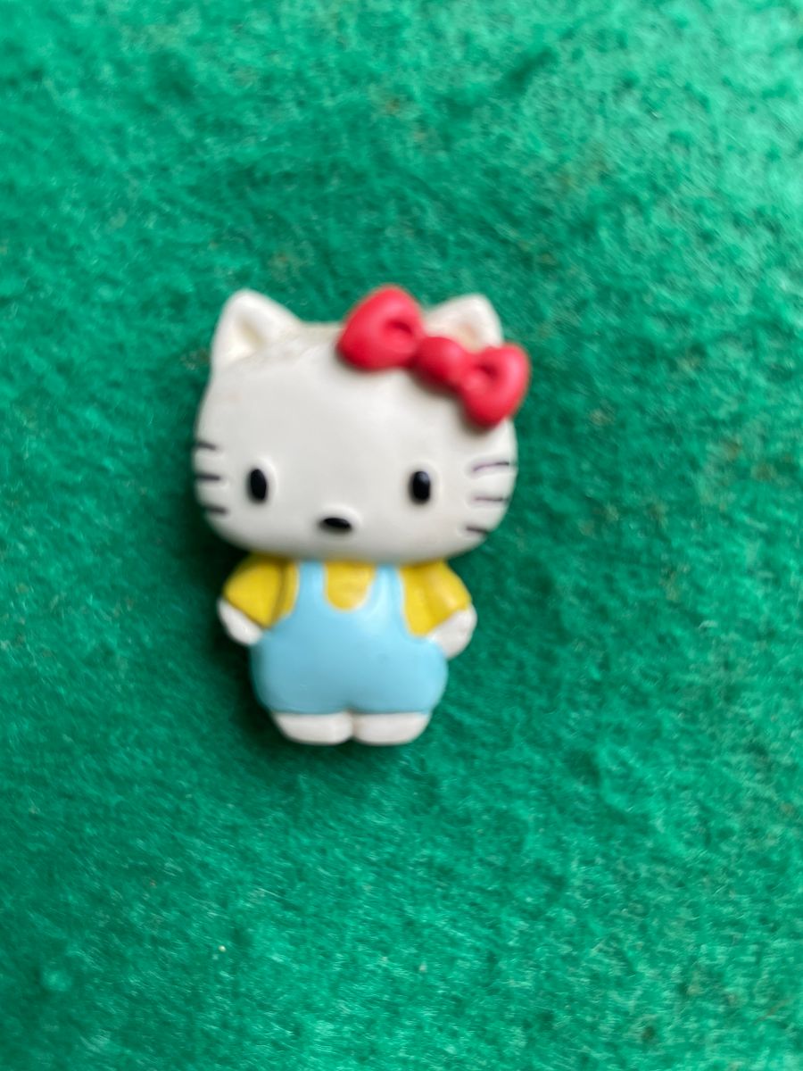 Imã da Hello Kitty | Item de Papelaria Usado 57254755 | enjoei