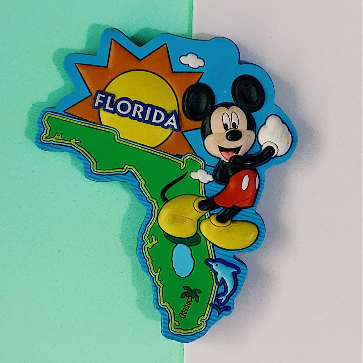 Imã Mickey Mouse Original - Disney | Casaco Feminino Disney Usado ...