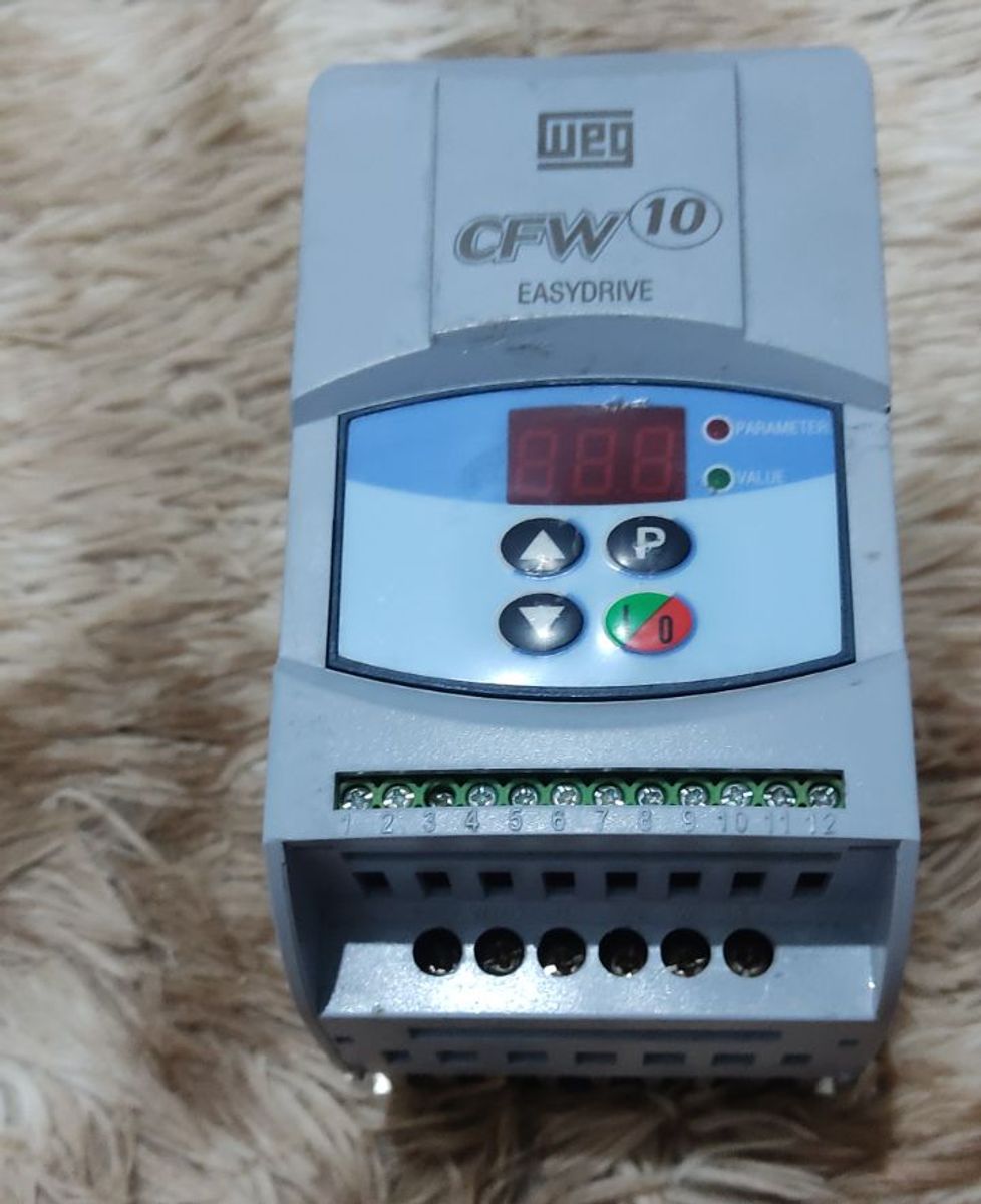 Inversor de Frequência Weg Cfw 10 Easydrive | Item Info & Eletro Weg Usado 82890829 | enjoei