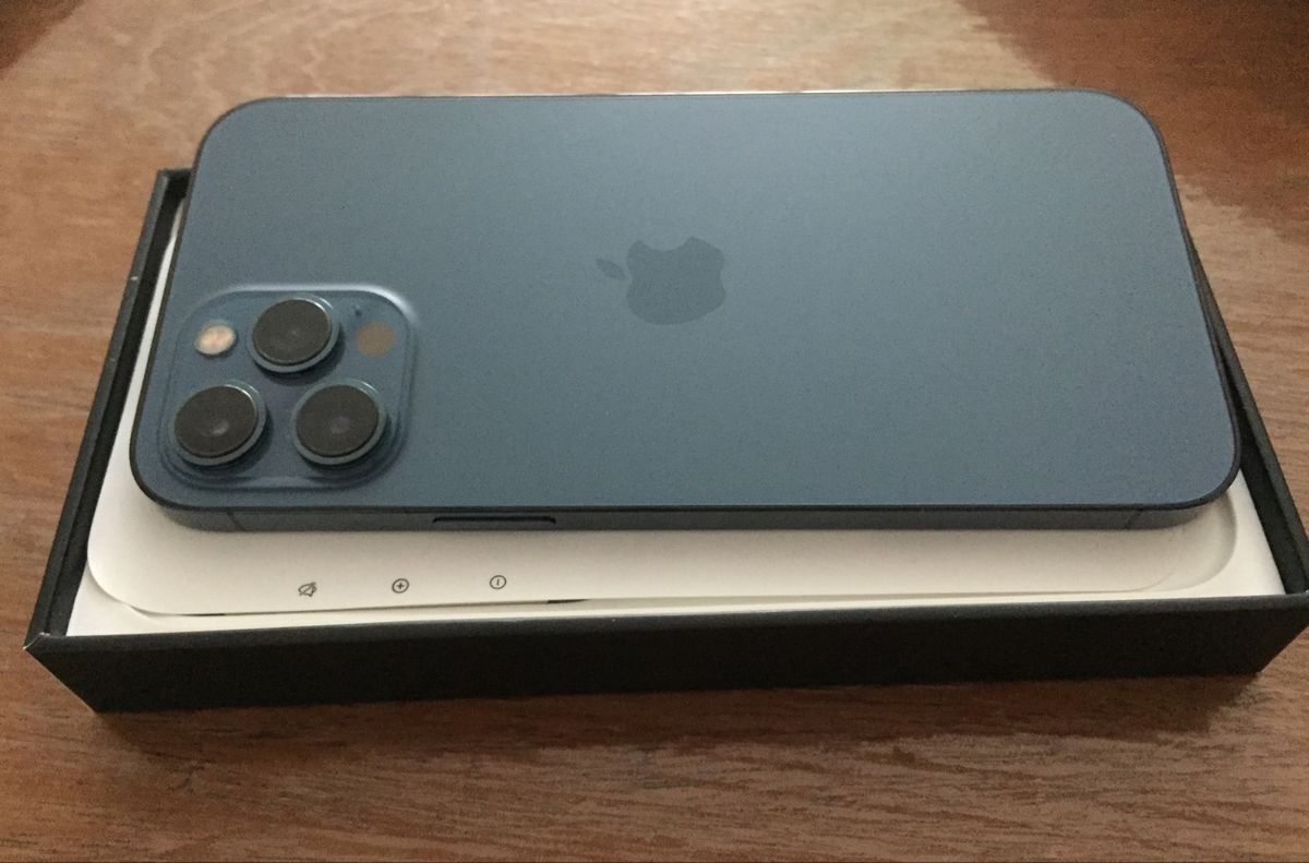 Iphone 12 Pro Max Azul Pacífico, com Tela de 6,7, 5g, 128 Gb e Câmera ...