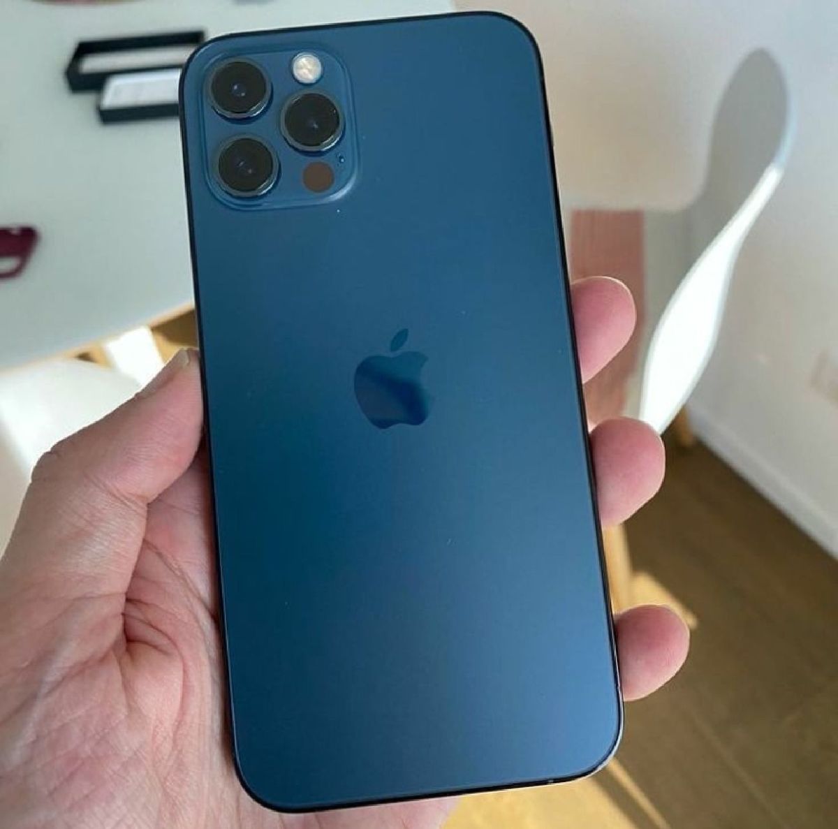Iphone 12 Pro Max Sierra Blue. | Iphone Apple Nunca Usado 77342923 | enjoei