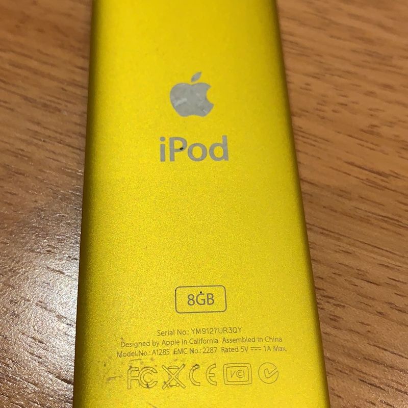 Fundo Amarelo Apple Ipod Apple IPad 2022 Tablet (10ª Geração) 10,9"