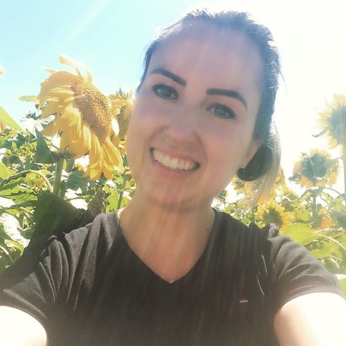 Isabela | Compre e Venda Novos & Usados | Enjoei