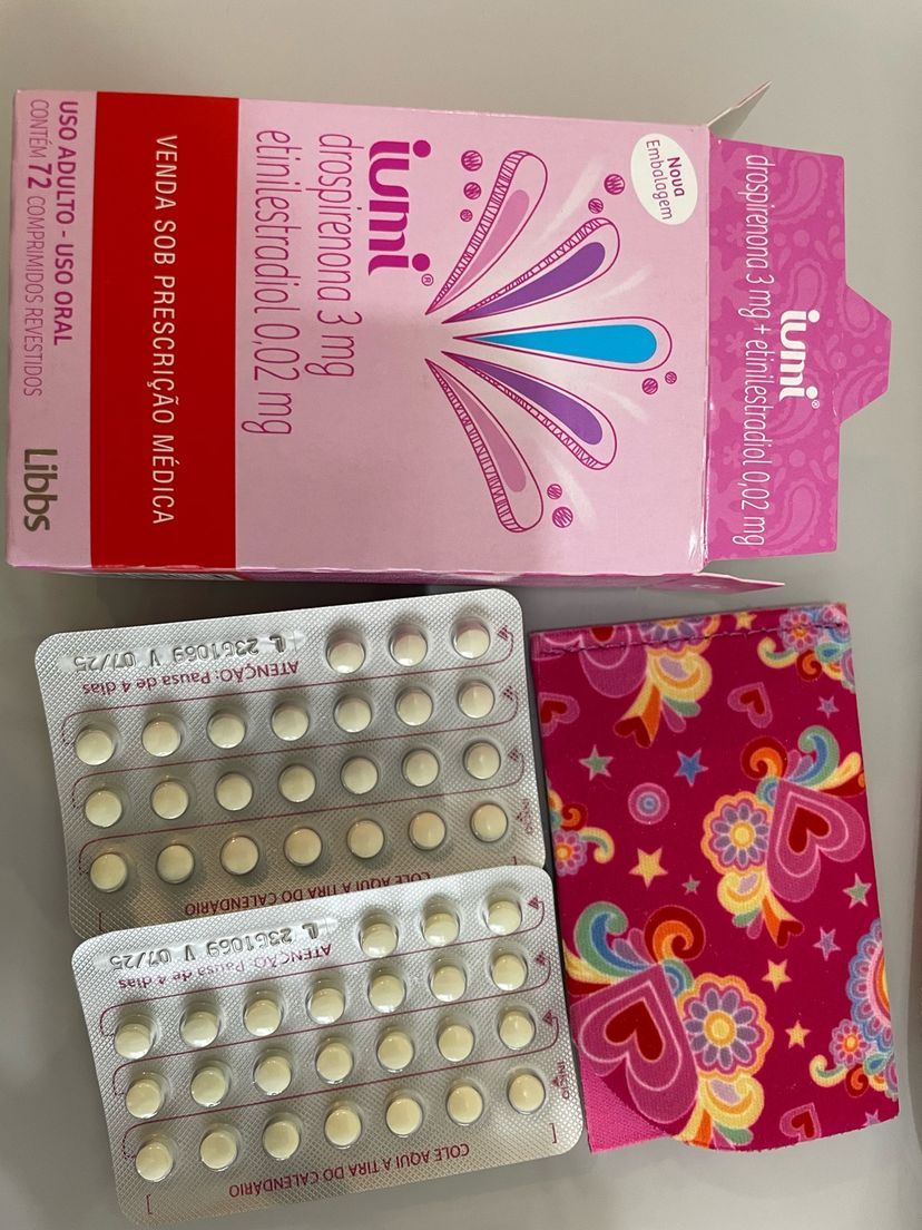 Iumi 2 Cartelas | Produto Feminino Iumi Nunca Usado 98299919 | enjoei