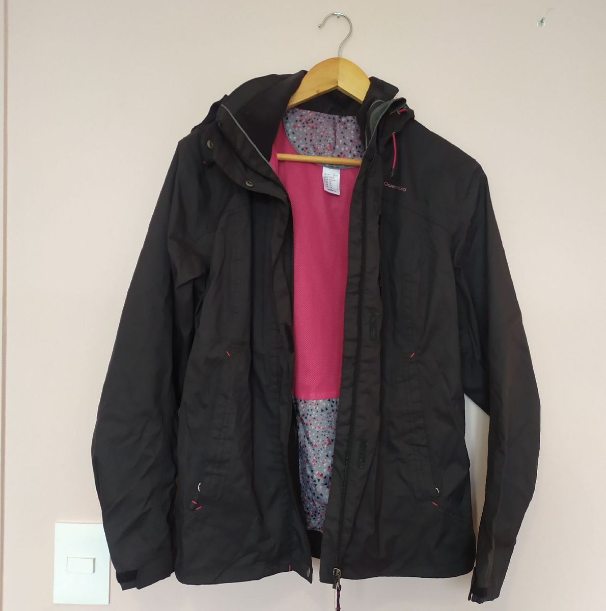 Jaqueta Corta Vento Marca Quechua | Casaco Feminino Quechua Usado ...