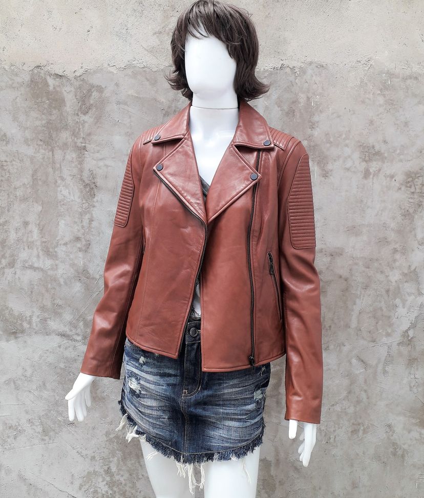 Jaqueta de Couro Biker | Casaco Feminino Usado 84441694 | enjoei