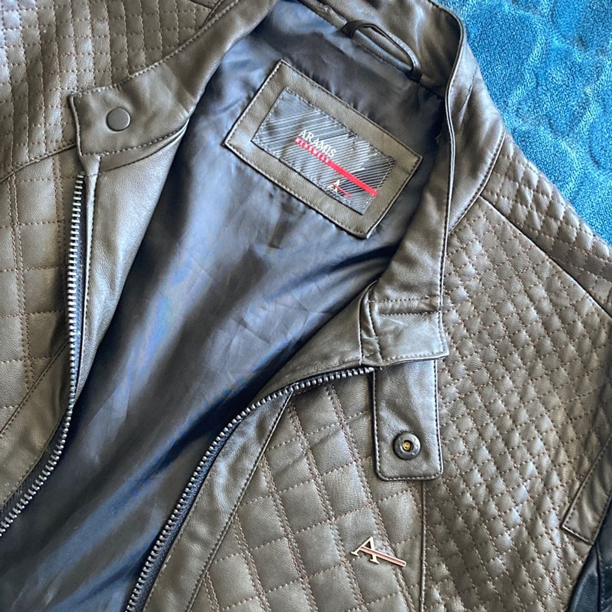 Jaqueta de Couro Legítimo Aramis | Casaco Masculino Aramis Usado ...