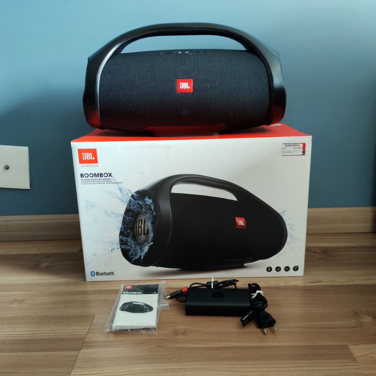 Jbl Boombox 1 Original Preta Semi Nova | Item de Música Jbl Usado ...