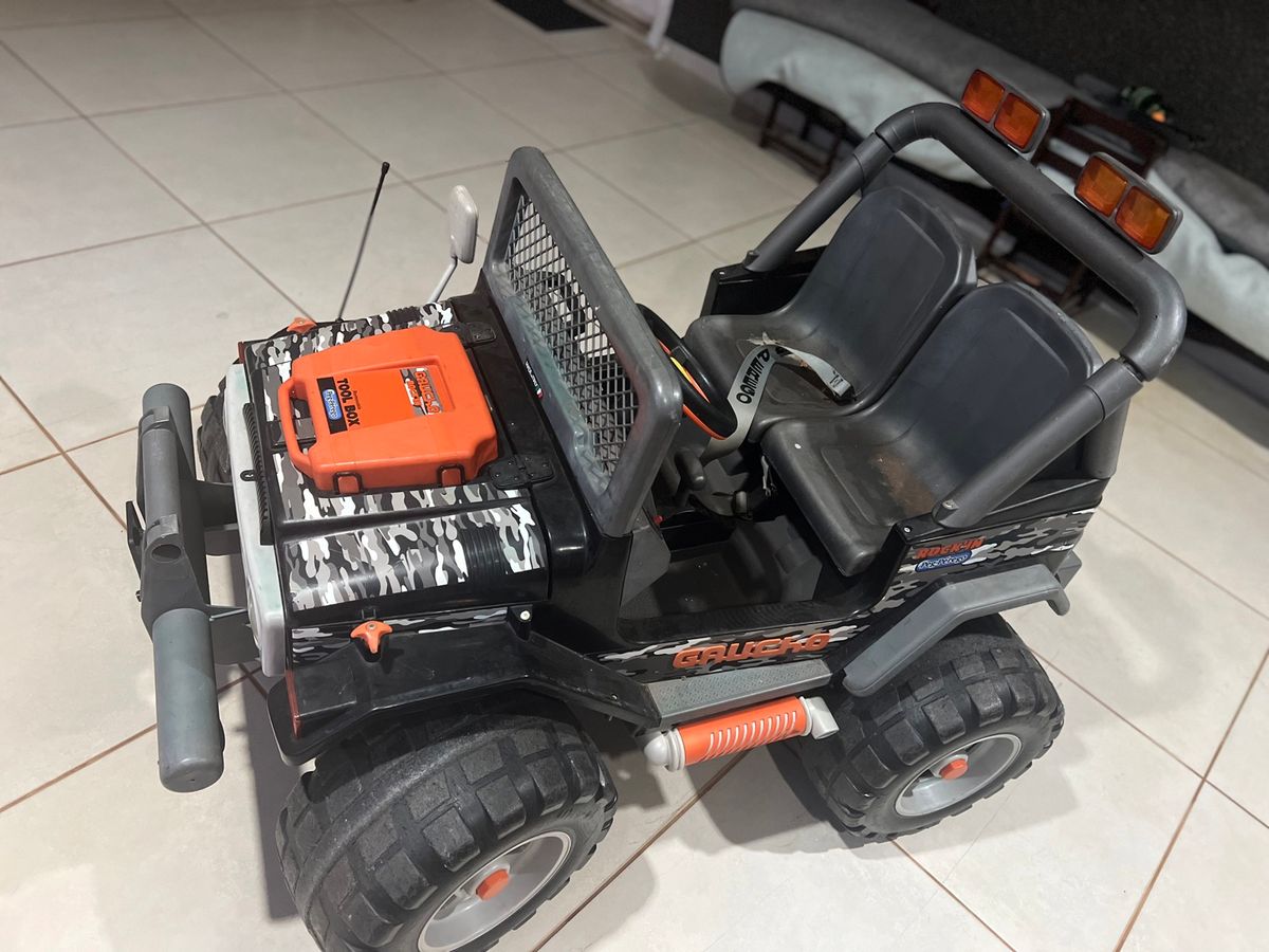 Jeep Gaúcho Peg Perego | Brinquedo Peg Perego Usado 84690581 | enjoei