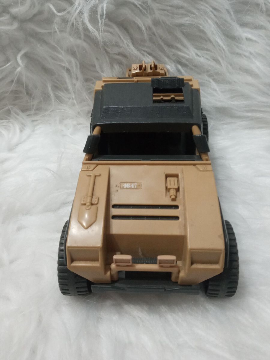 Jipe Blindado Comandos em Ação 9 Cm de Altura e 21 Cm de Largura ...