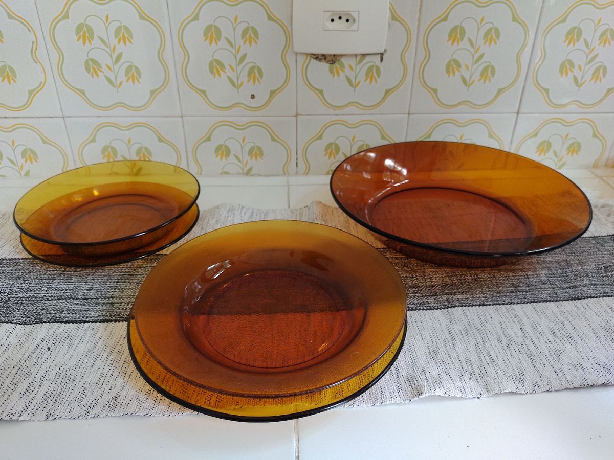 Jogo de Pratos Duralex Anos 80 | Móvel de Cozinha Duralex Nunca Usado ...