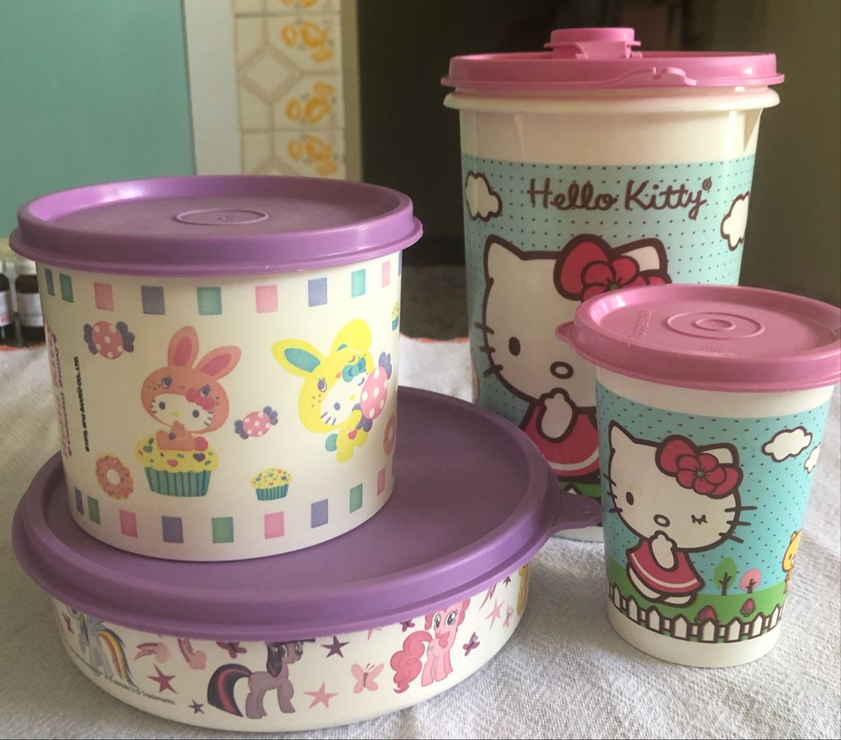 Jogo de Tupperware Original 4 Peças | Móvel de Cozinha Tupperware Nunca ...