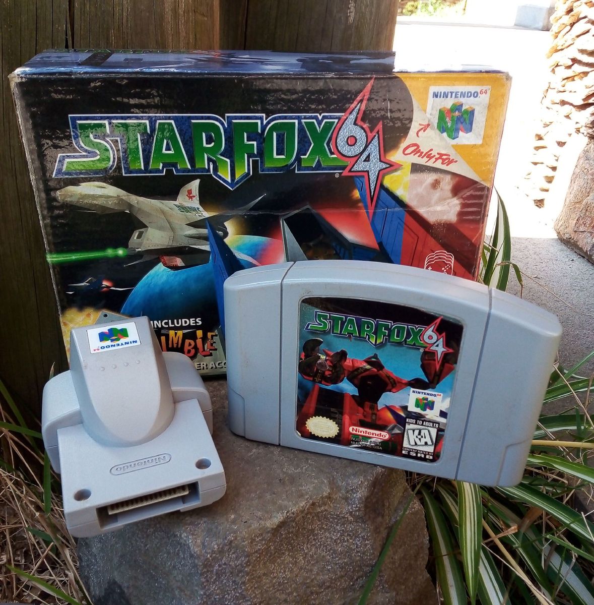 jogo-star-fox-64-de-nintendo-64-na-caixa-com-rumble-pak-jogo-de