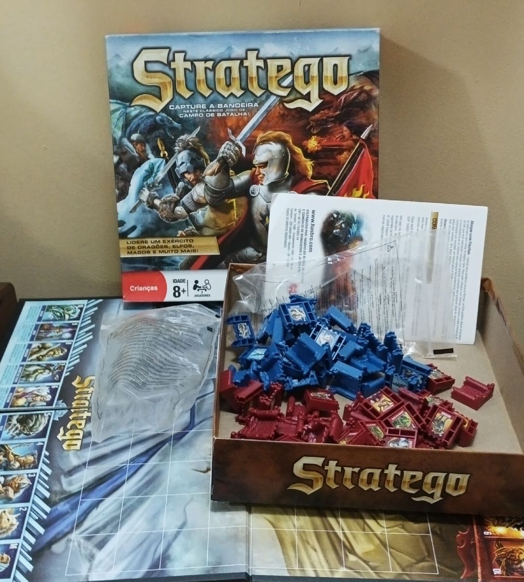 Jogo Stratego Hasbro | Jogo de Tabuleiro Hasbro Usado 81265789 | enjoei