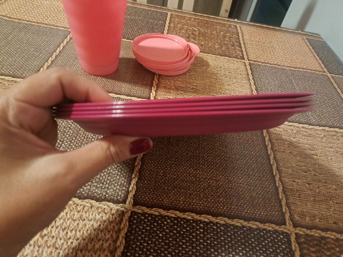 Kit 4 Pratos Tuppeware Cor Maravilha | Móvel de Cozinha Tuppeware Nunca ...