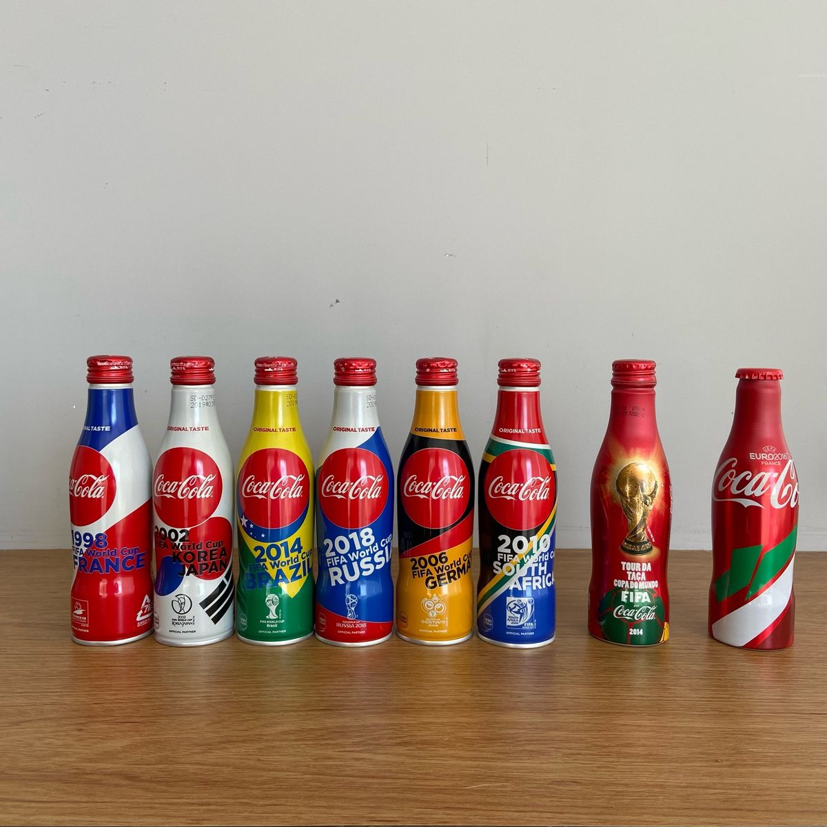 Kit 8 Garrafas Colecionáveis Coca-cola - Futebol Fifa e Uefa | Cacareco ...