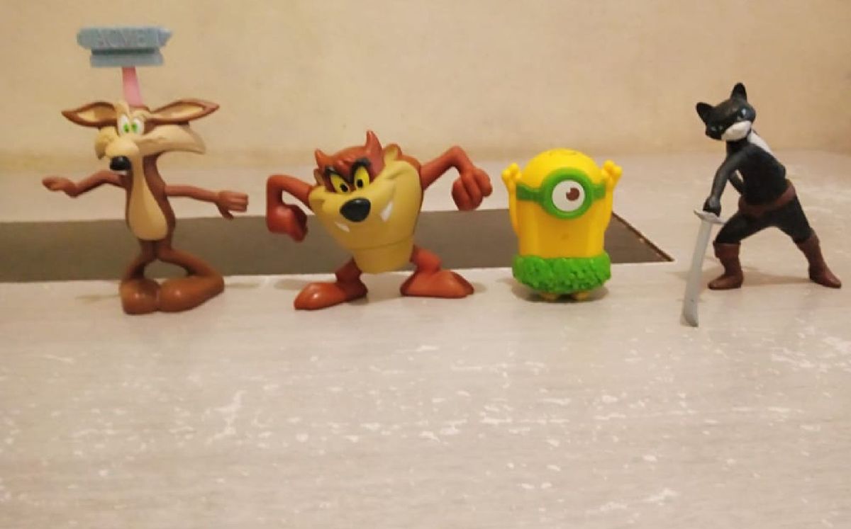 Kit Bonecos Colecionáveis Vários Personagens | Brinquedo para Bebês ...