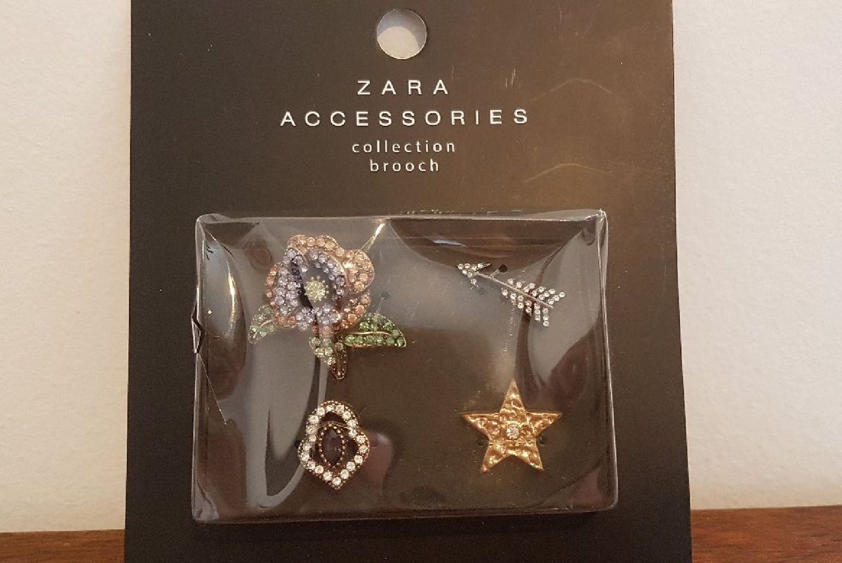 Kit com Quatro Broches Zara Collection | Bijuteria Feminina Zara Usado ...
