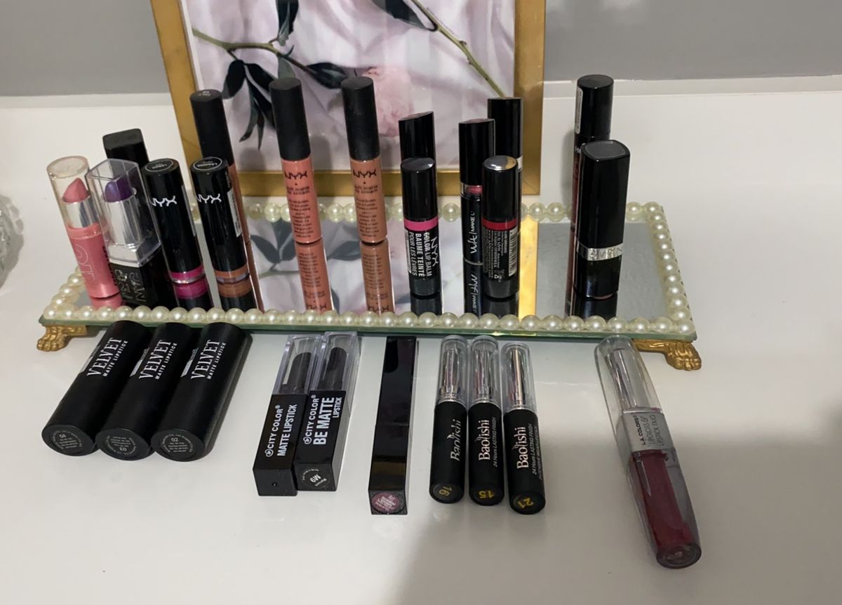 Kit com Vários Batons e Várias Marcas Top . Alguns Nem Provado ...