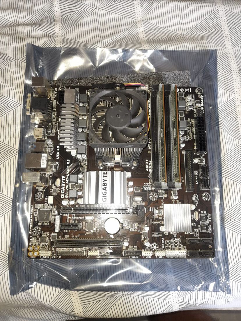 Kit Fx6300/ga78lmt/6gb Ram Ddr3 2666mhz | Computador Desktop Gigabyte Usado 122418876 | enjoei