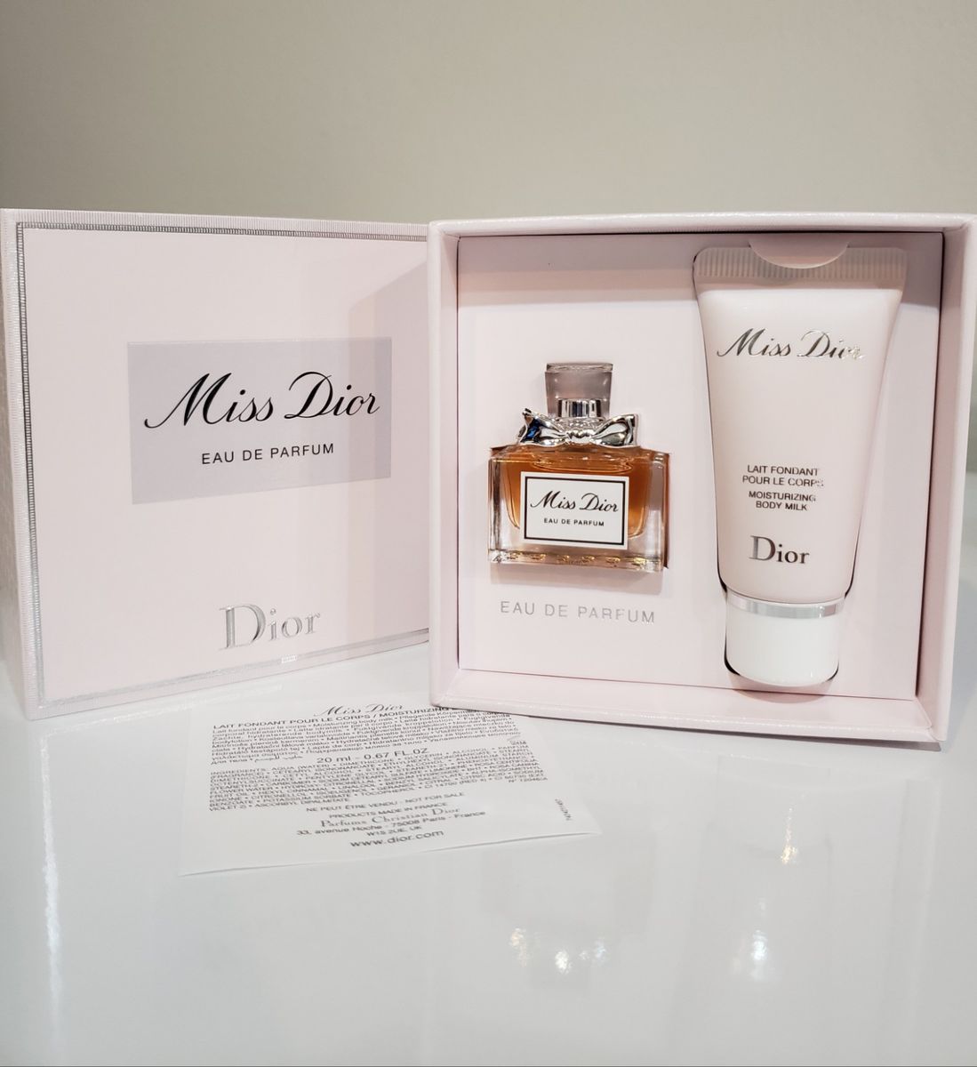 Kit Miniatura Perfume Miss Dior 5ml e Loção Corporal Original Miss Dior ...