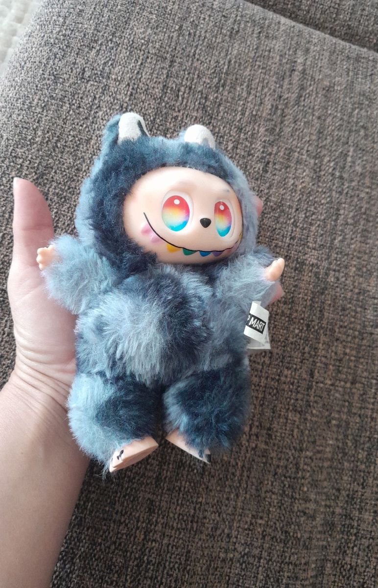 Labubu Original com Qrcode (ve) | Brinquedo Pop Mart Usado 133719758 ...