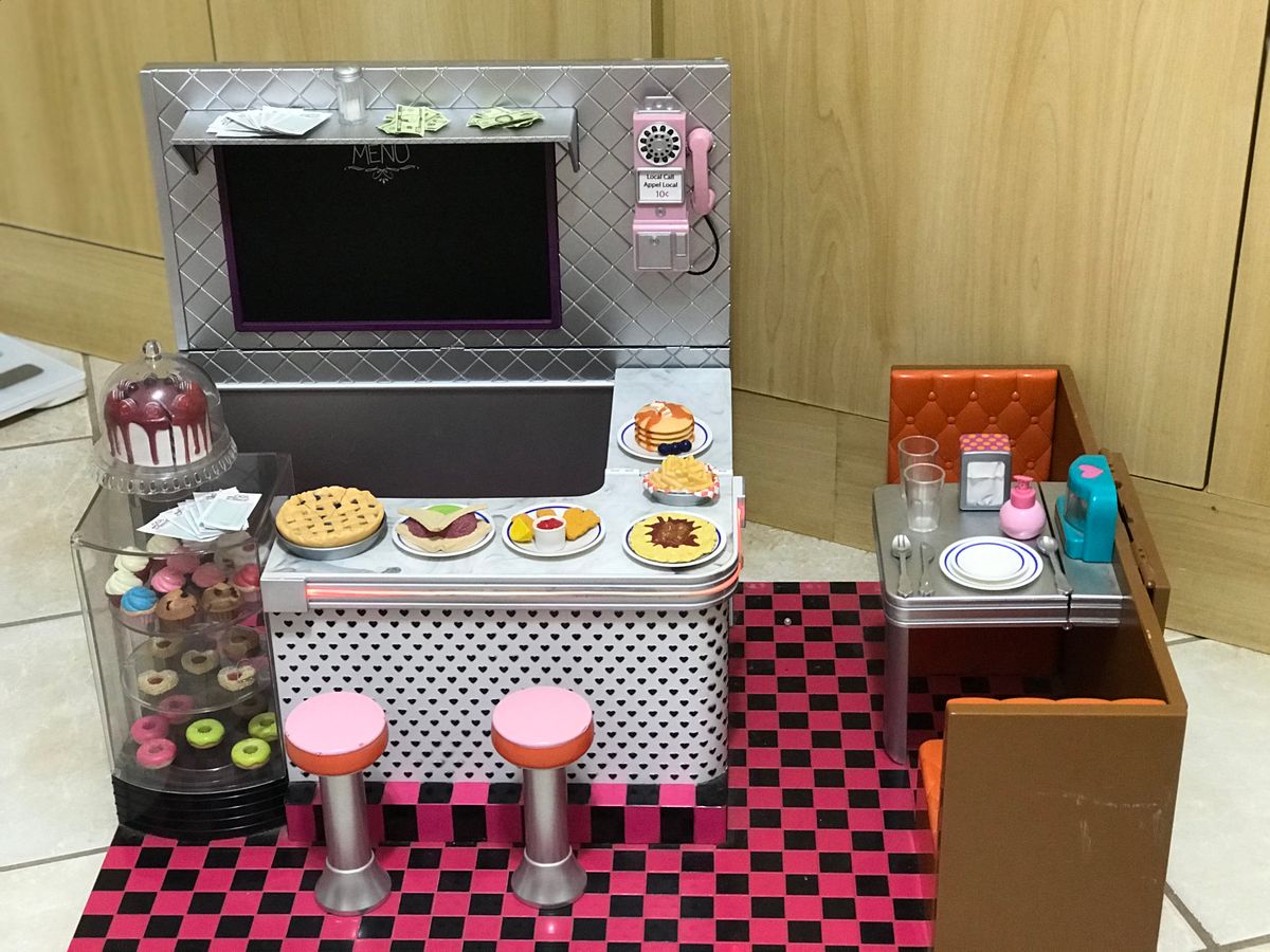 Lanchonete Retrô - Our Generation | Brinquedo Our Generation Usado ...