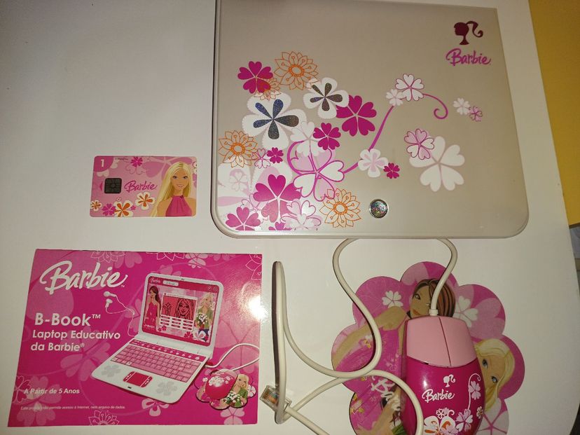 Laptop da Barbie B Book Oregon | Brinquedo Oregon Usado 80120267 | enjoei