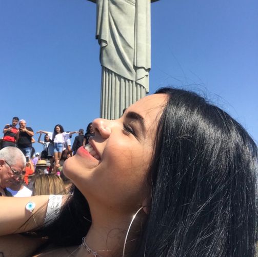 Larissa | Compre e Venda Novos & Usados | Enjoei