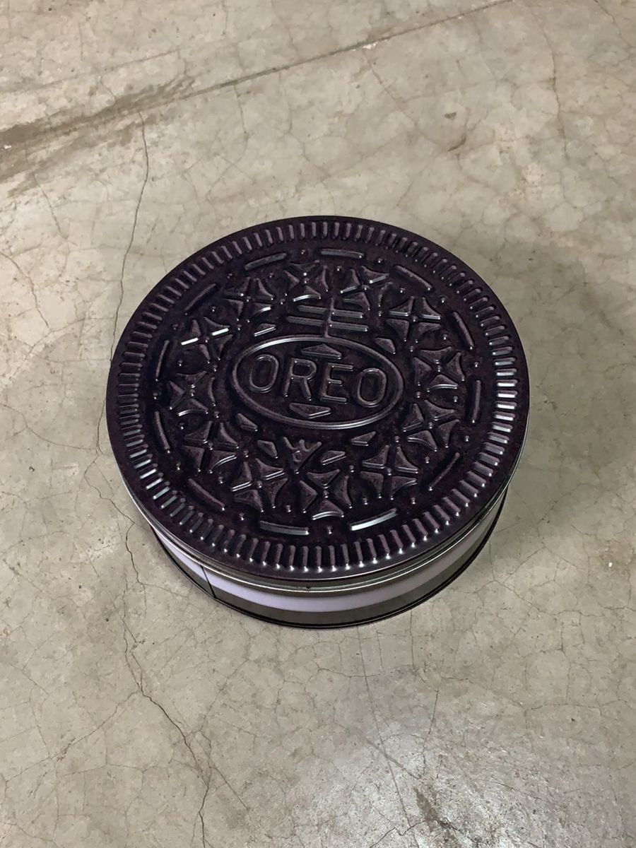 Lata Oreo Linda | Item de Decoração Usado 39089386 | enjoei