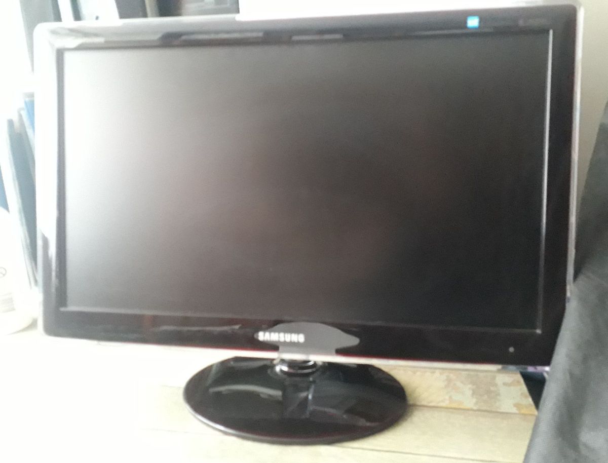 Lcd Tv Monitor Samsung P2470hn 24 Polegadas | TV e Display Samsung ...