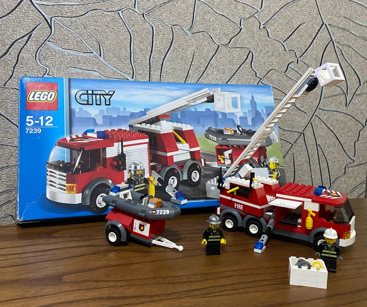 Lego City 7239 - Fire Truck | Brinquedo Lego Usado 75963298 | enjoei