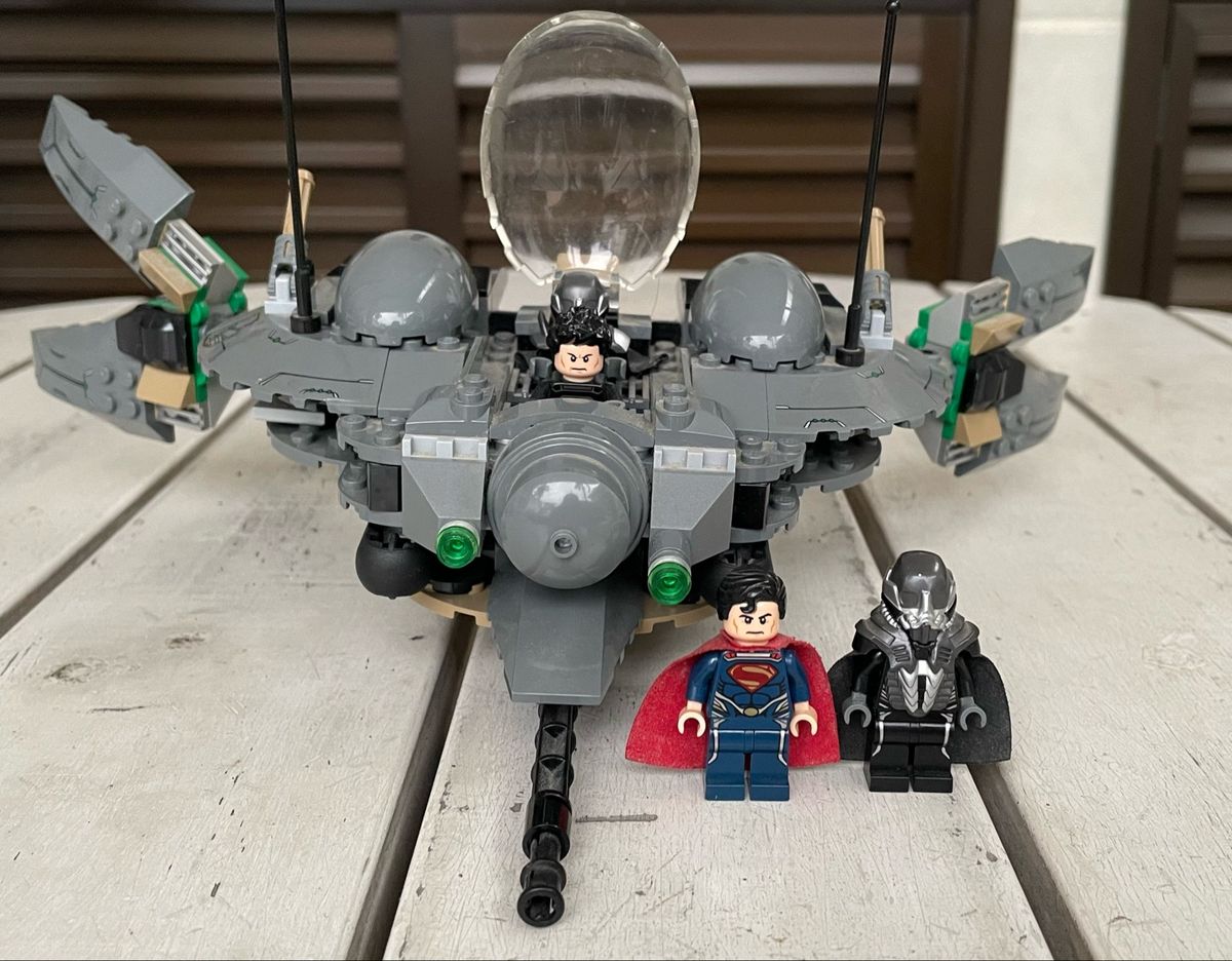 Lego Superman The Man Of Steel - Superman Battle Of Smallville (76003 ...