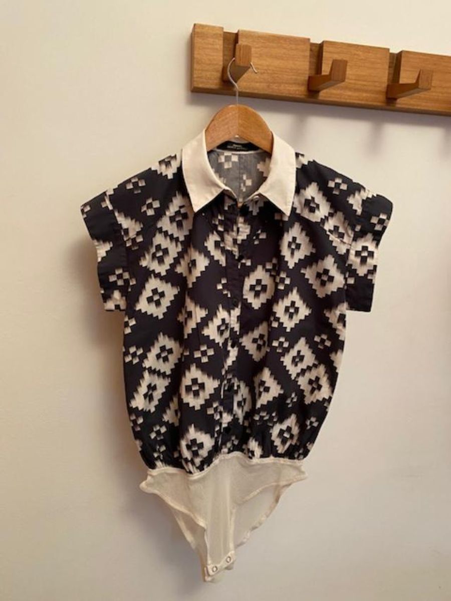 Lindo Body Preto e Branco Andrea Marques | Blusa Feminina Andrea ...