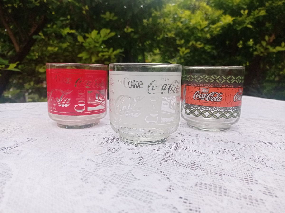 Lindo e Antigo Trio de Copos Colecionáveis Coca Cola | Móvel de ...