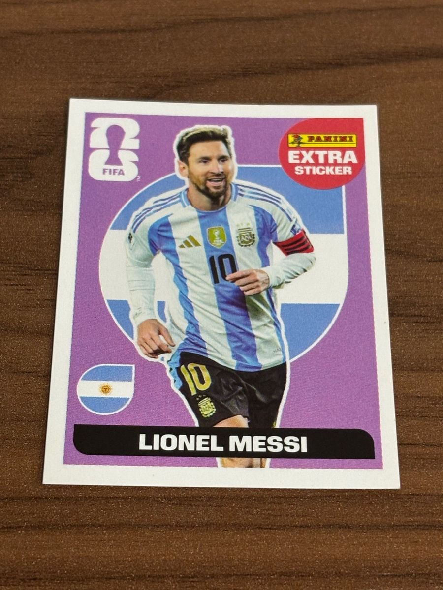 Lionel Messi Legend - Extra Sticker Versão Bordô - Panini 2026 | Livro ...