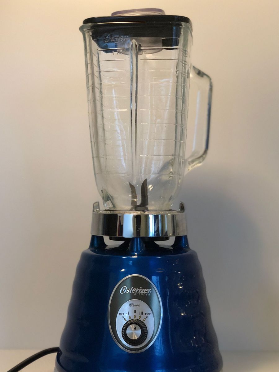 Liquidificador Retrô Oster Azul Royal Lindão, Copo de Vidro, Blender ...