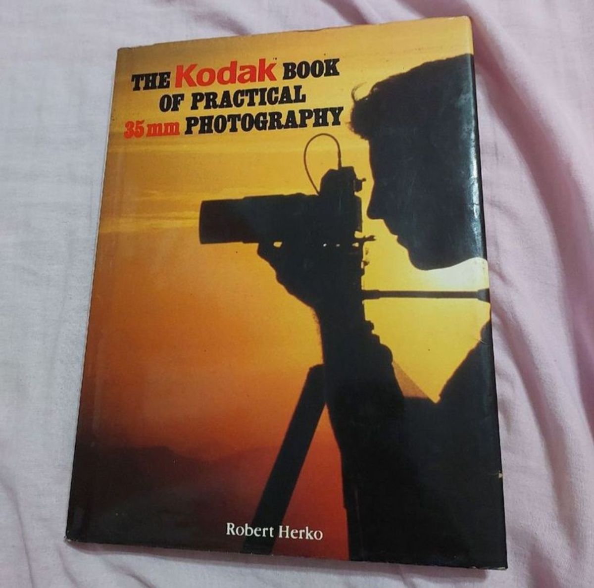 Livro Câmera 35mm The Kodak Book Of Practical 35mm Photography em Inglês Fotografia | Livro Tib ...