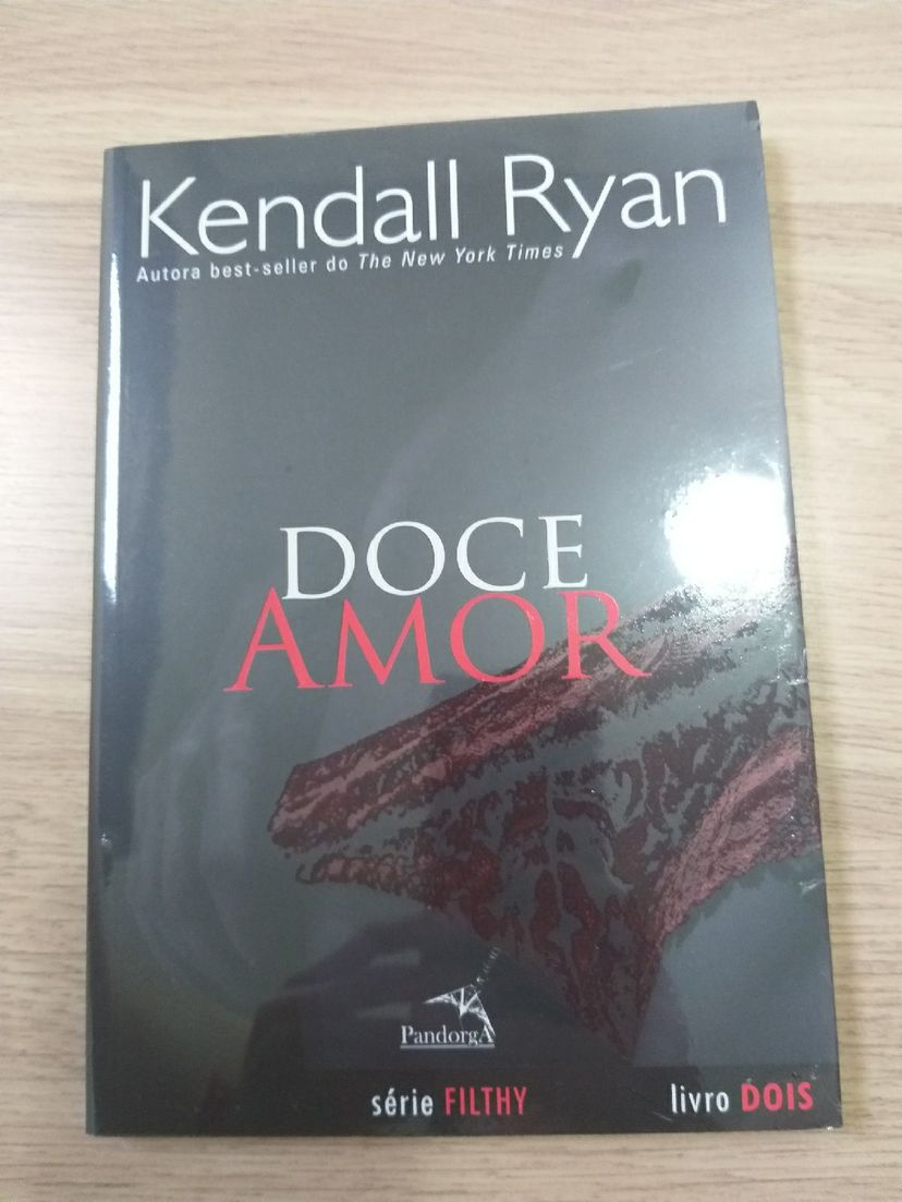 Livro: Doce Amor- Kendall Ryan | Livro Pandorga Usado 81271644 | enjoei