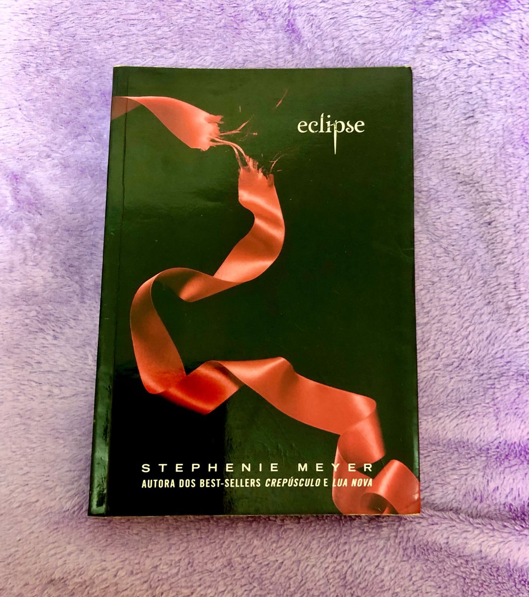 Livro Eclipse (saga Crepúsculo) | Livro Intrínseca Usado 75903828 | enjoei