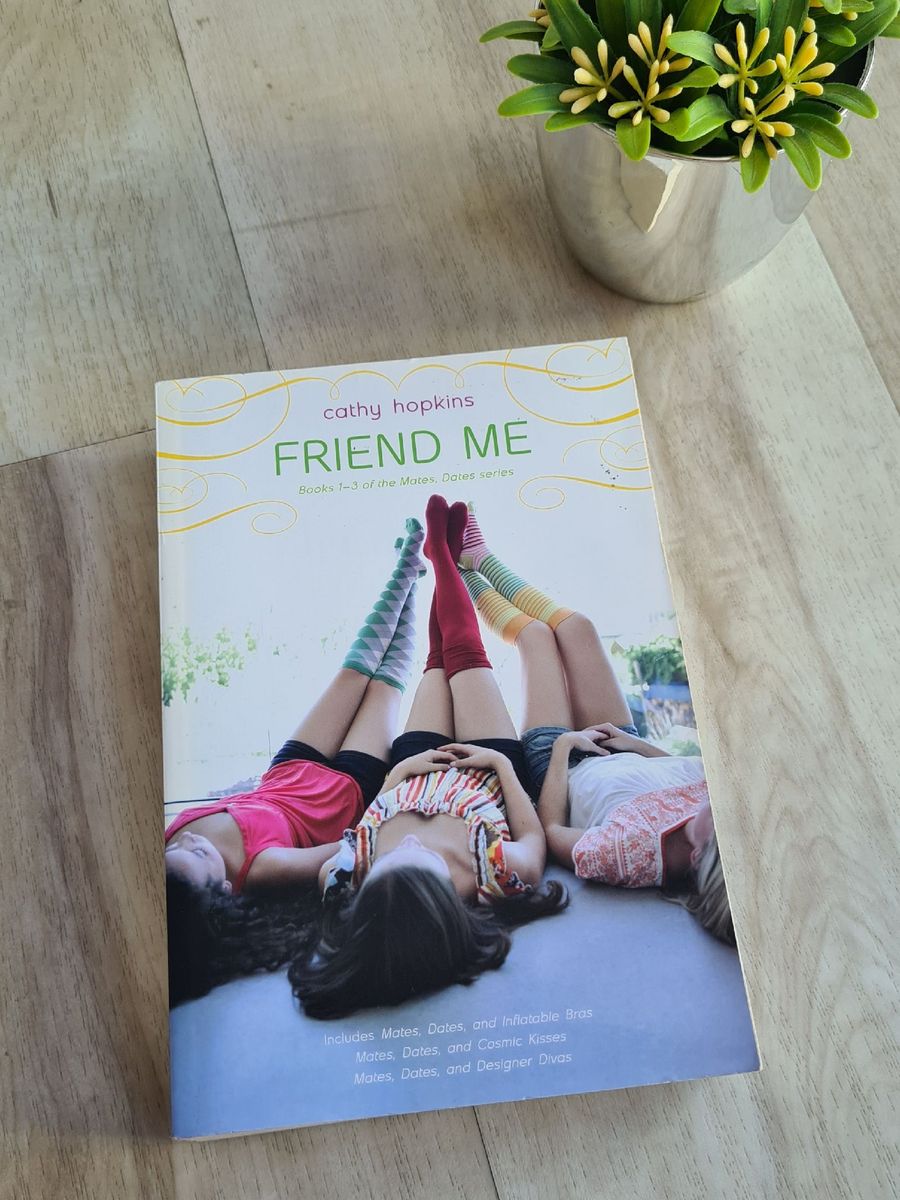 Livro em Inglês Friend Me | Livro Friend Me Usado 62033835 | enjoei