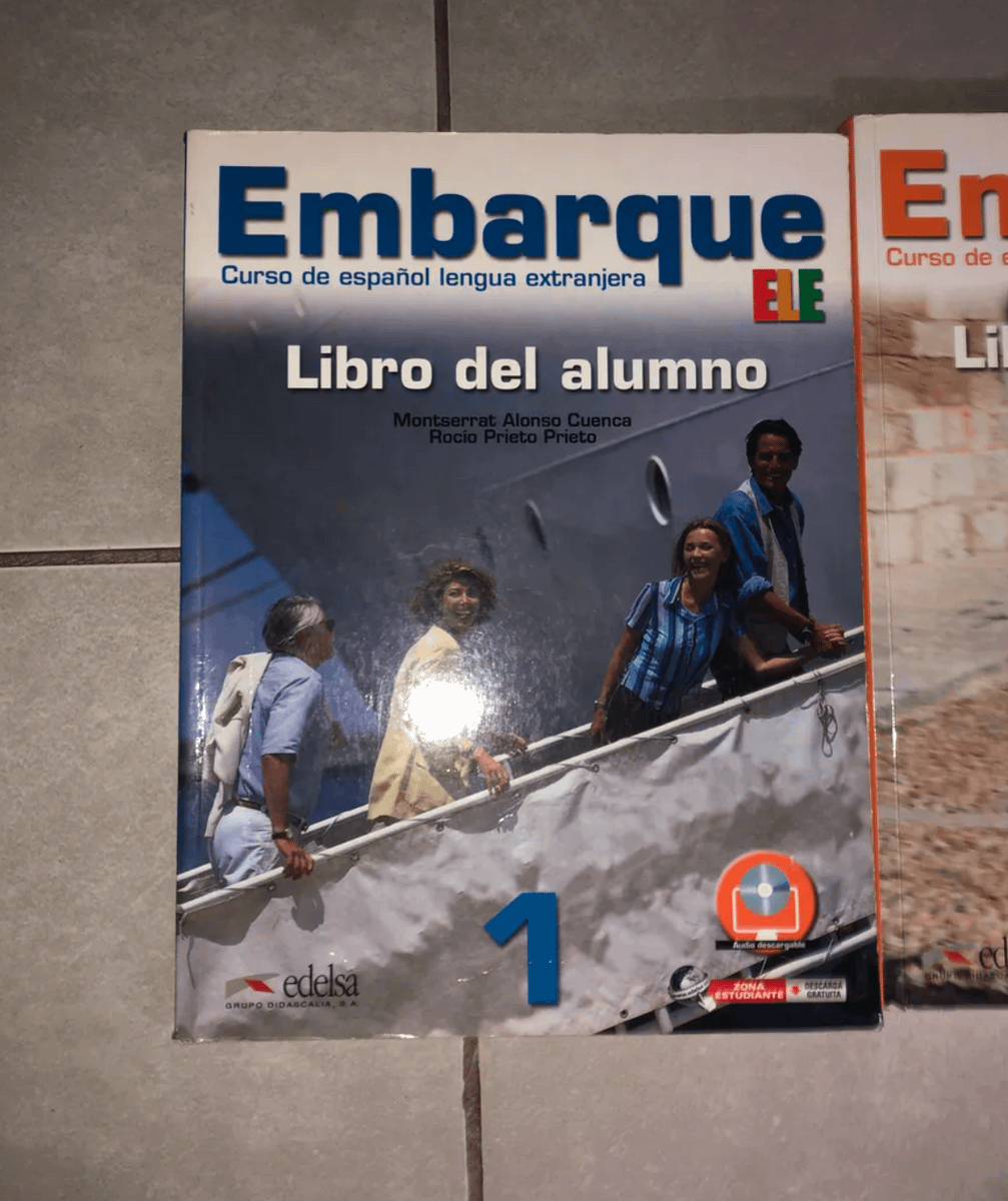 Livro - Embarque 1: Ele - Libro Del Alumno | Livro Usado 56822720 | enjoei