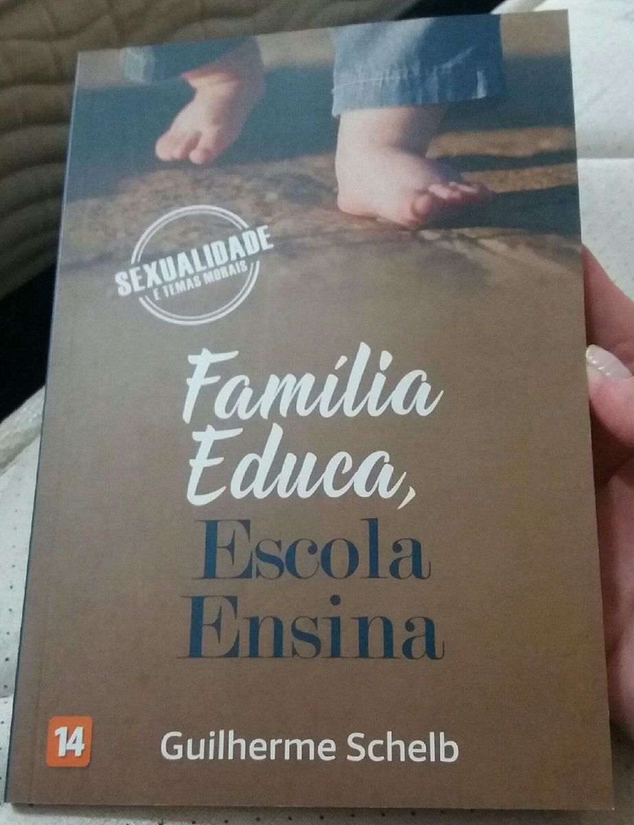 Livro: Família Educa, Escola Ensina | Livro Flex Gráfica E Editora Usado 49876903 | enjoei